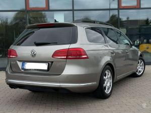 Pelēks Volkswagen Passat 2012 Klaipėda, ar dzinēja tilpumu 1.97 L un nobraukumu 282 tūkst. km par 5800 €, foto 10 vietnē AUTOMOTO.COM.LV
