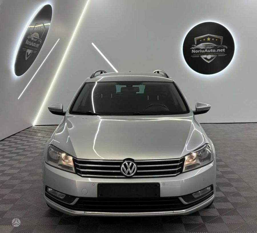 Pelēks Volkswagen Passat 2012 Marijampole, ar dzinēja tilpumu 1.97 L un nobraukumu 349 tūkst. km par 5450 €, foto 7 vietnē AUTOMOTO.COM.LV