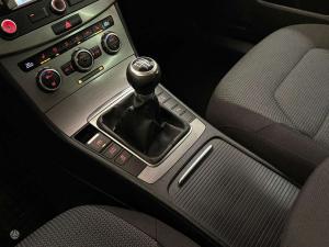 Pelēks Volkswagen Passat 2012 Marijampole, ar dzinēja tilpumu 1.97 L un nobraukumu 349 tūkst. km par 5450 €, foto 11 vietnē AUTOMOTO.COM.LV