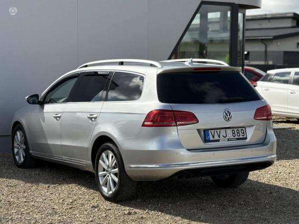 Pelēks Volkswagen Passat 2012 Šauļi, ar dzinēja tilpumu 1.97 L un nobraukumu 193 tūkst. km par 5699 €, foto 7 vietnē AUTOMOTO.COM.LV