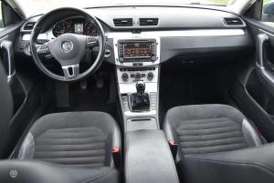 Grey Volkswagen Passat 2012 in Vilnius, with an engine capacity of 1.60 L and mileage of 272 thousand km for 4950 €, photo  on AUTOMOTO.COM.LV