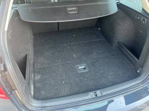 Grey Volkswagen Passat 2012 in Marijampole, with an engine capacity of 1.60 L and mileage of 220 thousand km for 4950 €, photo 15 on AUTOMOTO.COM.LV