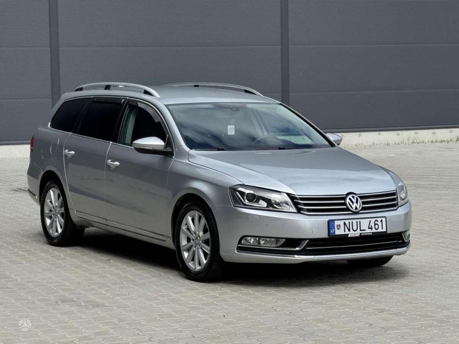 Pelēks Volkswagen Passat 2012 Šauļi, ar dzinēja tilpumu 2.00 L un nobraukumu 194 tūkst. km par 5699 €, foto 4 vietnē AUTOMOTO.COM.LV
