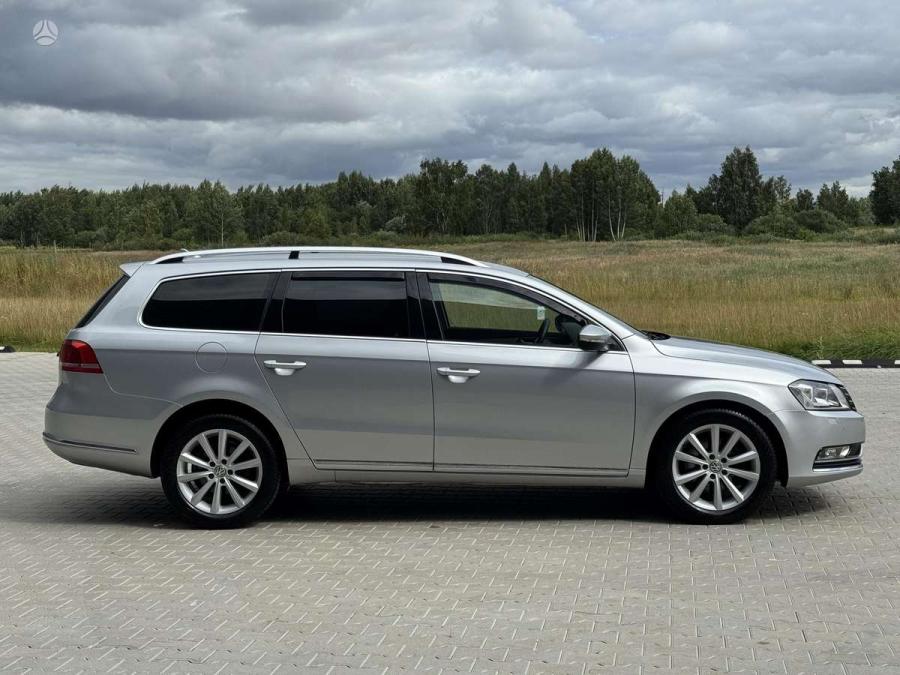 Pelēks Volkswagen Passat 2012 Šauļi, ar dzinēja tilpumu 2.00 L un nobraukumu 194 tūkst. km par 5699 €, foto 9 vietnē AUTOMOTO.COM.LV