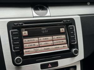 Pelēks Volkswagen Passat 2012 Šauļi, ar dzinēja tilpumu 2.00 L un nobraukumu 194 tūkst. km par 5699 €, foto 22 vietnē AUTOMOTO.COM.LV