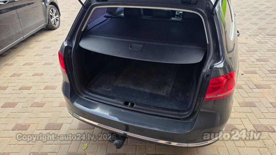 Pelēks Volkswagen Passat 2012 Tartu, ar dzinēja tilpumu 2.00 L un nobraukumu 419 tūkst. km par 4444 €, foto 15 vietnē AUTOMOTO.COM.LV