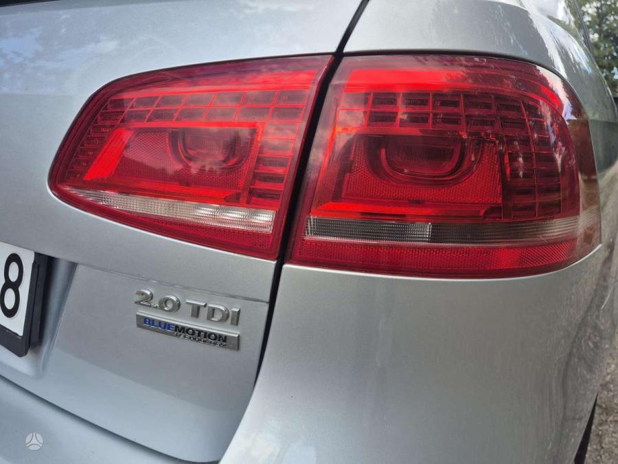 Pelēks Volkswagen Passat 2012 Viļņa, ar dzinēja tilpumu 1.97 L un nobraukumu 376 tūkst. km par 4350 €, foto 7 vietnē AUTOMOTO.COM.LV