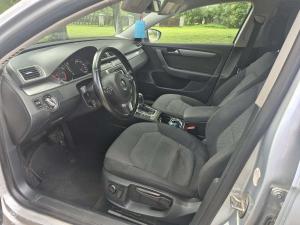 Pelēks Volkswagen Passat 2012 Viļņa, ar dzinēja tilpumu 1.97 L un nobraukumu 376 tūkst. km par 4350 €, foto 10 vietnē AUTOMOTO.COM.LV