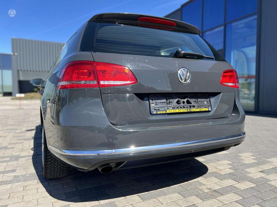 Pelēks Volkswagen Passat 2012 Šauļi, ar dzinēja tilpumu 1.60 L un nobraukumu 230 tūkst. km par 4950 €, foto 10 vietnē AUTOMOTO.COM.LV