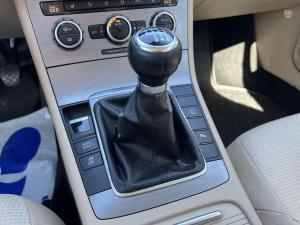 Pelēks Volkswagen Passat 2012 Šauļi, ar dzinēja tilpumu 1.60 L un nobraukumu 230 tūkst. km par 4950 €, foto 20 vietnē AUTOMOTO.COM.LV
