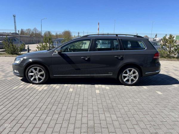 Volkswagen Passat 2012 Šauļi vietnē Pelēks Volkswagen Passat 2012 Šauļi, ar dzinēja tilpumu 1.60 L un nobraukumu 230 tūkst. km par 4950 €, foto 6 vietnē AUTOMOTO.COM.LV