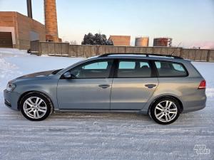 Grey Volkswagen Passat 2013 in Vilnius, with an engine capacity of 2.00 L and mileage of 337 thousand km for 4950 €, photo 4 on AUTOMOTO.COM.LV