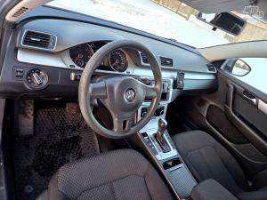 Grey Volkswagen Passat 2013 in Vilnius, with an engine capacity of 2.00 L and mileage of 337 thousand km for 4950 €, photo 18 on AUTOMOTO.COM.LV