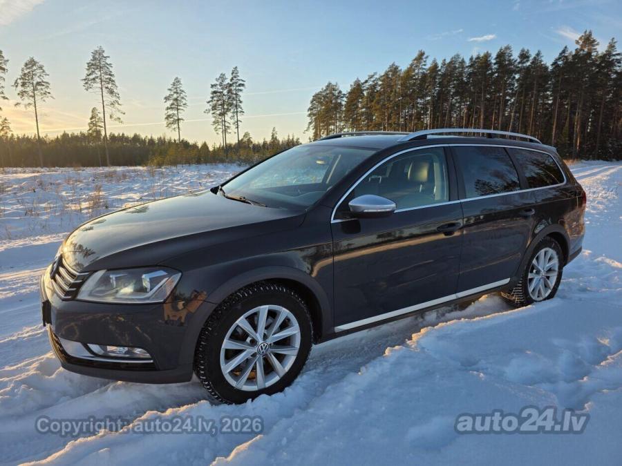 Grey Volkswagen Passat 2013 in Tallinn, with an engine capacity of 2.00 L and mileage of 254 thousand km for 8800 €, photo 3 on AUTOMOTO.COM.LV