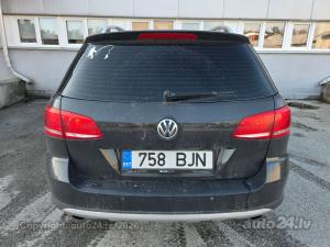 Grey Volkswagen Passat 2013 in Tallinn, with an engine capacity of 2.00 L and mileage of 386 thousand km for 3999 €, photo 8 on AUTOMOTO.COM.LV