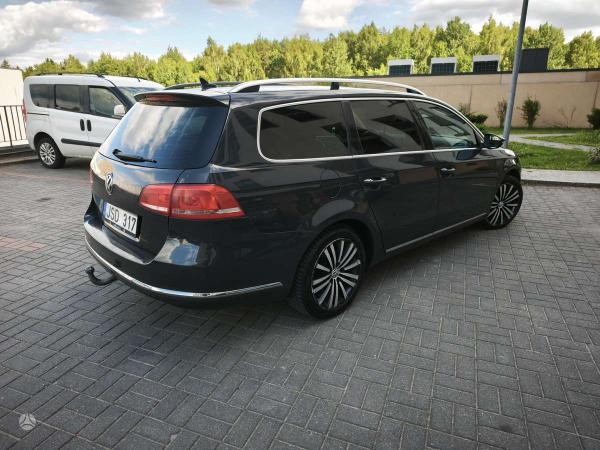 Grey Volkswagen Passat 2013 in Vilnius, with an engine capacity of 1.39 L and mileage of 198 thousand km for 4950 €, photo 5 on AUTOMOTO.COM.LV