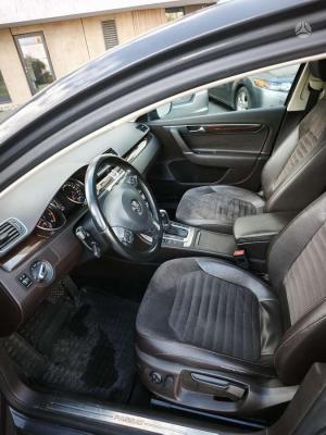 Grey Volkswagen Passat 2013 in Vilnius, with an engine capacity of 1.39 L and mileage of 198 thousand km for 4950 €, photo 13 on AUTOMOTO.COM.LV