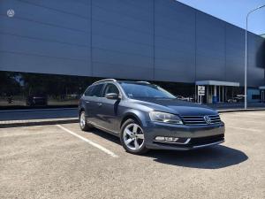 Grey Volkswagen Passat 2013 in Vilnius, with an engine capacity of 1.40 L and mileage of 305 thousand km for 4300 €, photo 3 on AUTOMOTO.COM.LV