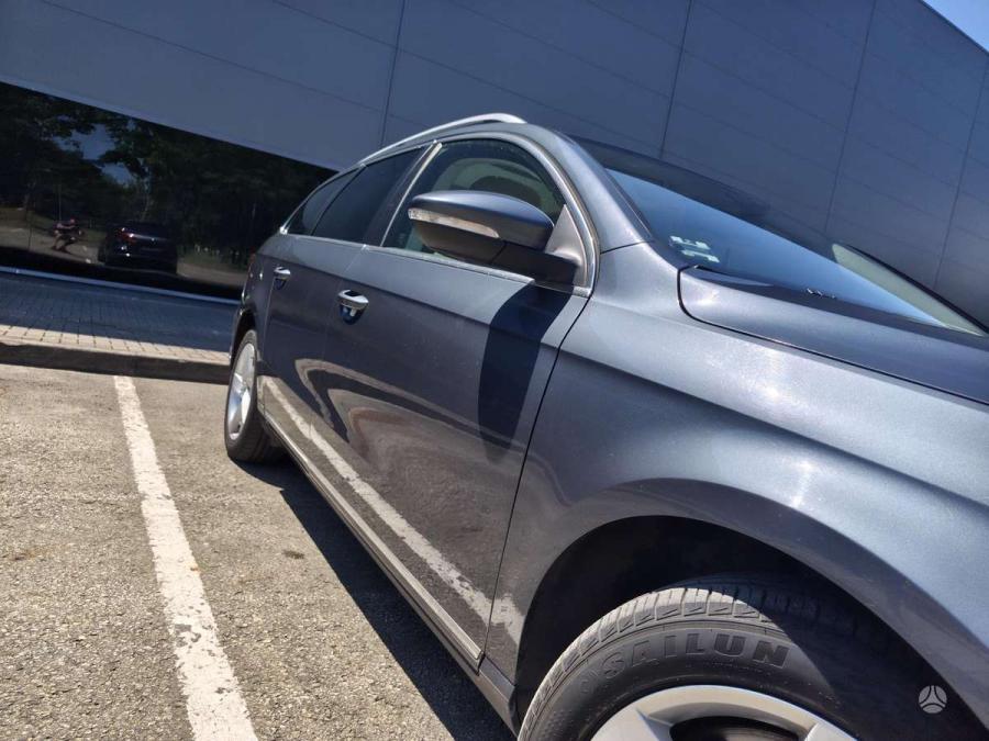 Grey Volkswagen Passat 2013 in Vilnius, with an engine capacity of 1.40 L and mileage of 305 thousand km for 4300 €, photo 14 on AUTOMOTO.COM.LV