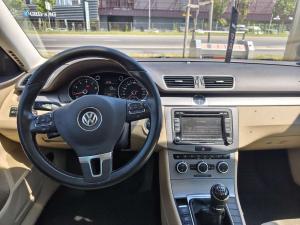 Grey Volkswagen Passat 2013 in Vilnius, with an engine capacity of 1.40 L and mileage of 305 thousand km for 4300 €, photo 22 on AUTOMOTO.COM.LV