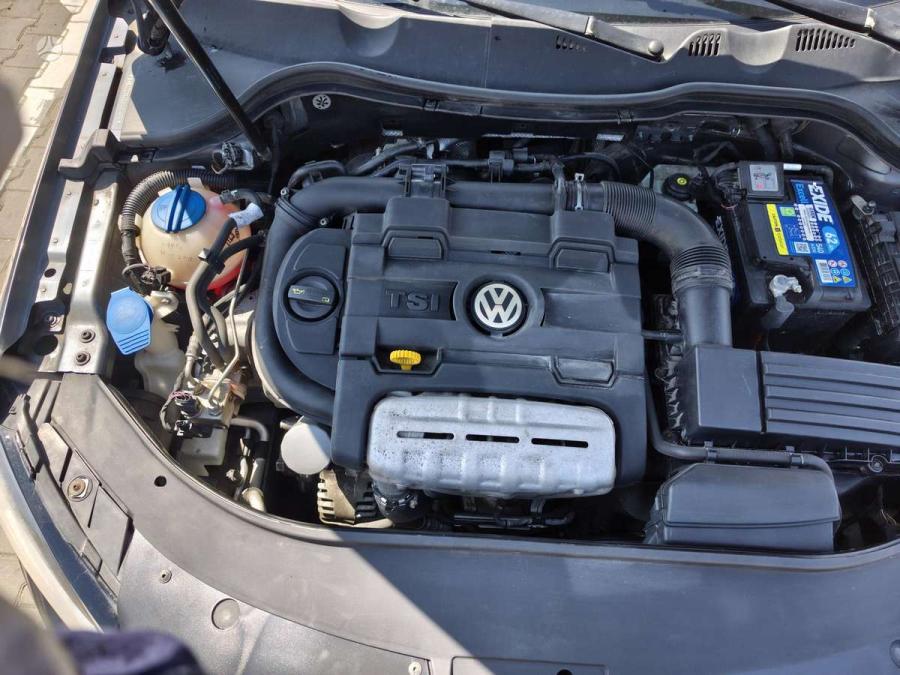 Grey Volkswagen Passat 2013 in Vilnius, with an engine capacity of 1.40 L and mileage of 305 thousand km for 4300 €, photo 23 on AUTOMOTO.COM.LV