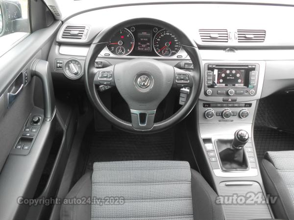 Pelēks Volkswagen Passat 2013 Viljandi, ar dzinēja tilpumu 1.60 L un nobraukumu 206 tūkst. km par 6690 €, foto 5 vietnē AUTOMOTO.COM.LV