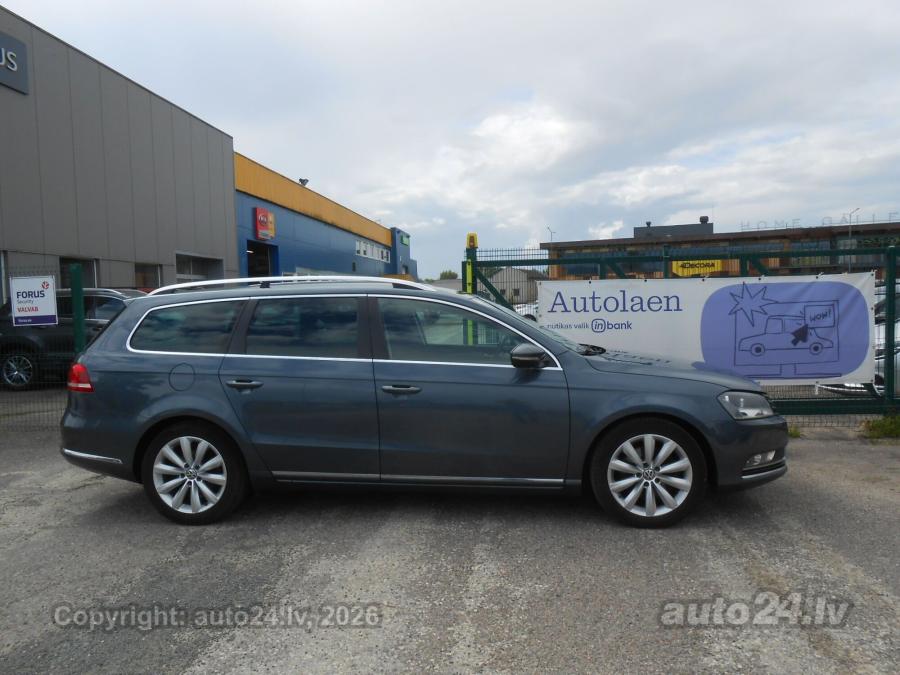 Grey Volkswagen Passat 2013 in Viljandi, with an engine capacity of 1.60 L and mileage of 206 thousand km for 6690 €, photo 20 on AUTOMOTO.COM.LV