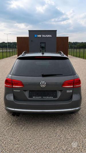 Pelēks Volkswagen Passat 2013 Tauragė, ar dzinēja tilpumu 1.97 L un nobraukumu 370 tūkst. km par 5100 €, foto 6 vietnē AUTOMOTO.COM.LV