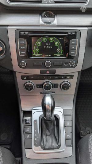 Pelēks Volkswagen Passat 2013 Tauragė, ar dzinēja tilpumu 1.97 L un nobraukumu 370 tūkst. km par 5100 €, foto 10 vietnē AUTOMOTO.COM.LV