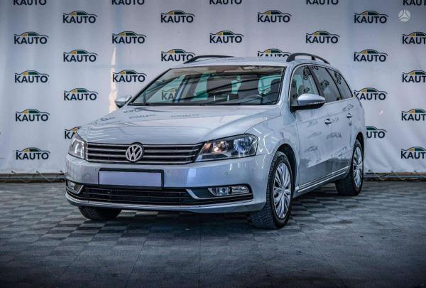 Grey Volkswagen Passat 2013 in Kaunas, with an engine capacity of 1.40 L and mileage of 237 thousand km for 6390 €, photo 1 on AUTOMOTO.COM.LV