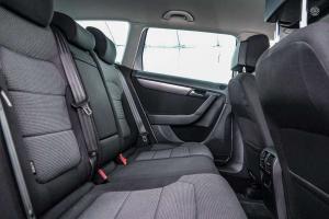 Grey Volkswagen Passat 2013 in Kaunas, with an engine capacity of 1.40 L and mileage of 237 thousand km for 6390 €, photo 11 on AUTOMOTO.COM.LV
