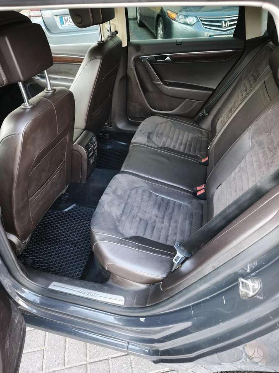 Grey Volkswagen Passat 2013 in Vilnius, with an engine capacity of 1.80 L and mileage of 198 thousand km for 4499 €, photo 11 on AUTOMOTO.COM.LV
