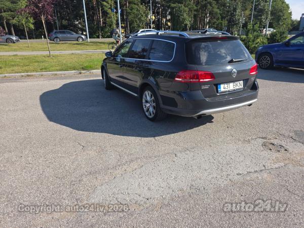 Pelēks Volkswagen Passat 2013 Tallina, ar dzinēja tilpumu 2.00 L un nobraukumu 178 tūkst. km par 6500 €, foto 4 vietnē AUTOMOTO.COM.LV