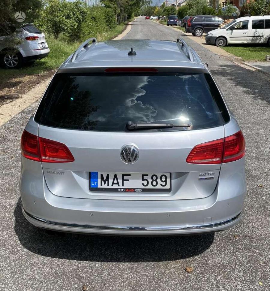Pelēks Volkswagen Passat 2013 Šauļi, ar dzinēja tilpumu 1.97 L un nobraukumu 237 tūkst. km par 6750 €, foto 6 vietnē AUTOMOTO.COM.LV