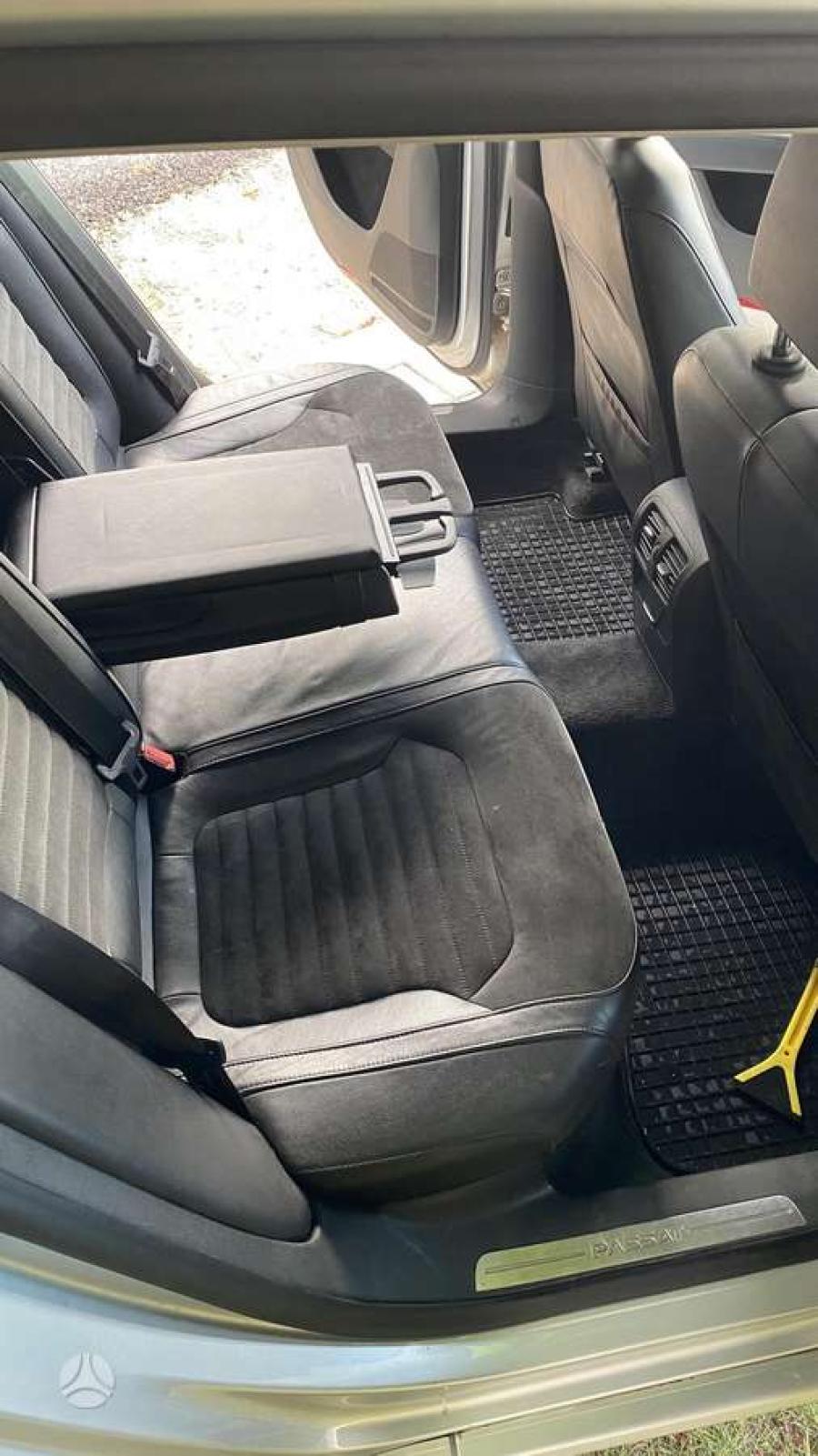 Pelēks Volkswagen Passat 2013 Šauļi, ar dzinēja tilpumu 1.97 L un nobraukumu 237 tūkst. km par 6750 €, foto 12 vietnē AUTOMOTO.COM.LV