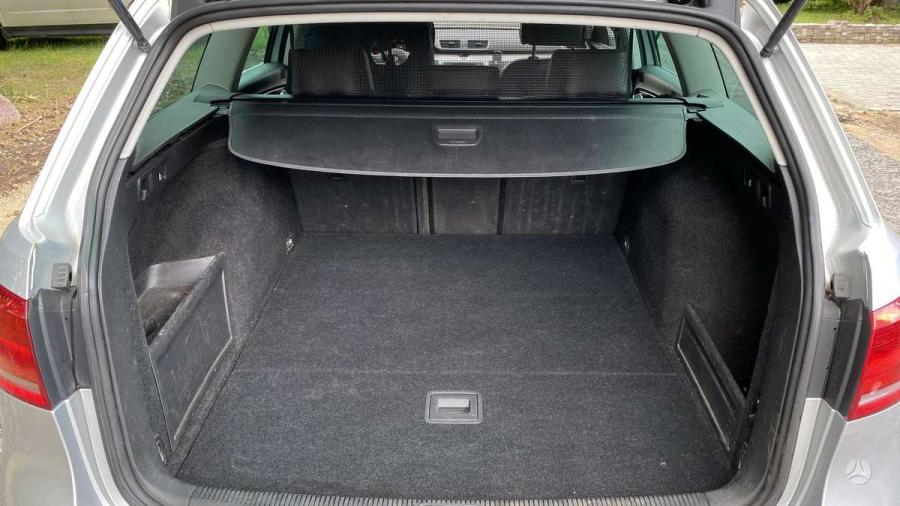 Pelēks Volkswagen Passat 2013 Šauļi, ar dzinēja tilpumu 1.97 L un nobraukumu 237 tūkst. km par 6750 €, foto 14 vietnē AUTOMOTO.COM.LV