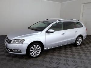 Pelēks Volkswagen Passat 2013 Tallina, ar dzinēja tilpumu 1.40 L un nobraukumu 369 tūkst. km par 2099 €, foto 3 vietnē AUTOMOTO.COM.LV