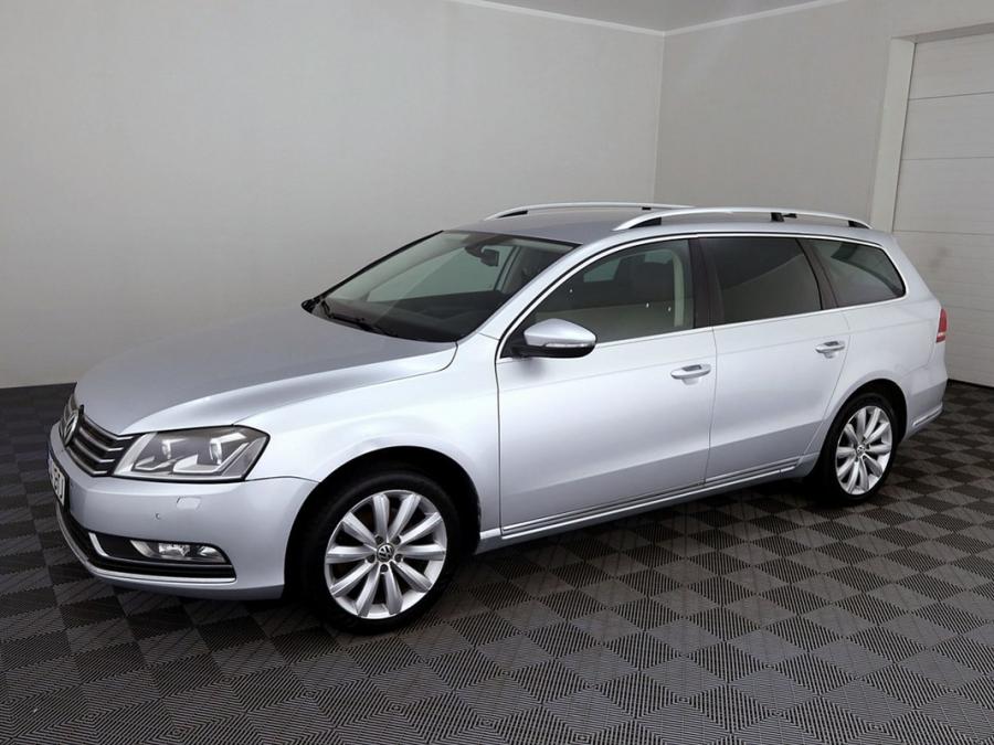 Pelēks Volkswagen Passat 2013 Tallina, ar dzinēja tilpumu 1.40 L un nobraukumu 369 tūkst. km par 2099 €, foto 10 vietnē AUTOMOTO.COM.LV