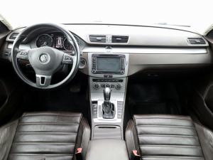 Pelēks Volkswagen Passat 2013 Tallina, ar dzinēja tilpumu 1.40 L un nobraukumu 369 tūkst. km par 2099 €, foto 13 vietnē AUTOMOTO.COM.LV