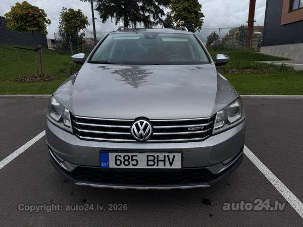 Grey Volkswagen Passat 2013 in Tartu, with an engine capacity of 2.00 L and mileage of 359 thousand km for 6590 €, photo 3 on AUTOMOTO.COM.LV