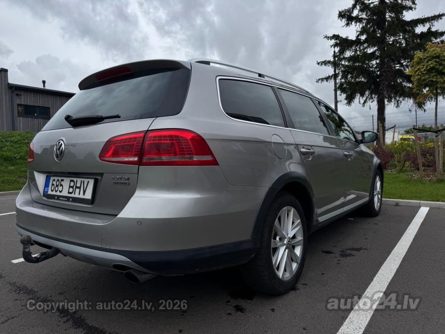 Grey Volkswagen Passat 2013 in Tartu, with an engine capacity of 2.00 L and mileage of 359 thousand km for 6590 €, photo 8 on AUTOMOTO.COM.LV