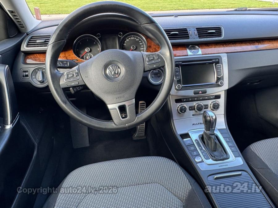 Grey Volkswagen Passat 2013 in Tartu, with an engine capacity of 2.00 L and mileage of 359 thousand km for 6590 €, photo 9 on AUTOMOTO.COM.LV