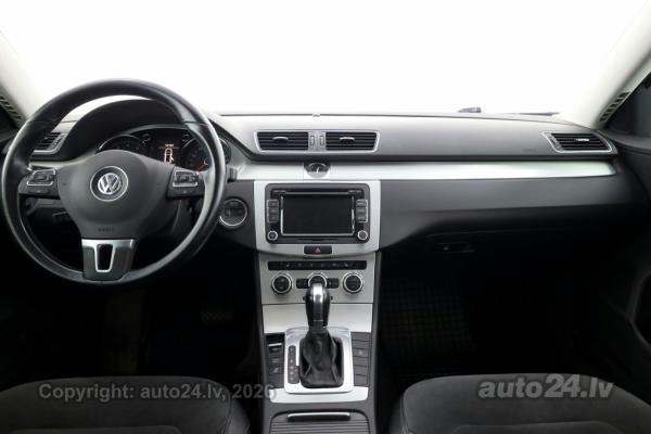 Pelēks Volkswagen Passat 2013 Tallina, ar dzinēja tilpumu 1.40 L un nobraukumu 293 tūkst. km par 2199 €, foto 6 vietnē AUTOMOTO.COM.LV