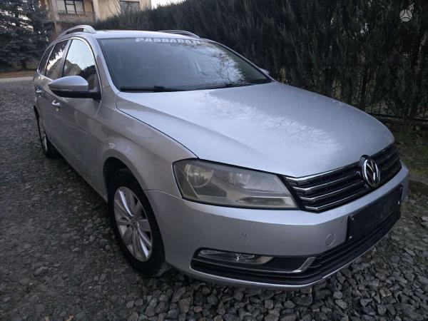 Pelēks Volkswagen Passat 2014 Kauņa, ar dzinēja tilpumu 1.39 L un nobraukumu 248 tūkst. km par 4900 €, foto 1 vietnē AUTOMOTO.COM.LV