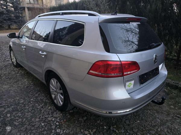 Pelēks Volkswagen Passat 2014 Kauņa, ar dzinēja tilpumu 1.39 L un nobraukumu 248 tūkst. km par 4900 €, foto 3 vietnē AUTOMOTO.COM.LV