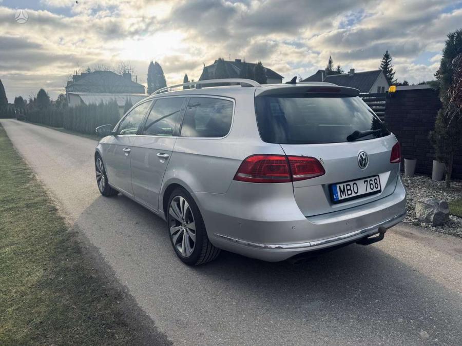Pelēks Volkswagen Passat 2014 Kauņa, ar dzinēja tilpumu 2.00 L un nobraukumu 365 tūkst. km par 5000 €, foto 4 vietnē AUTOMOTO.COM.LV