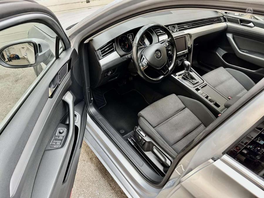 Grey Volkswagen Passat 2014 in Telschi, with an engine capacity of 1.97 L and mileage of 297 thousand km for 7700 €, photo 7 on AUTOMOTO.COM.LV