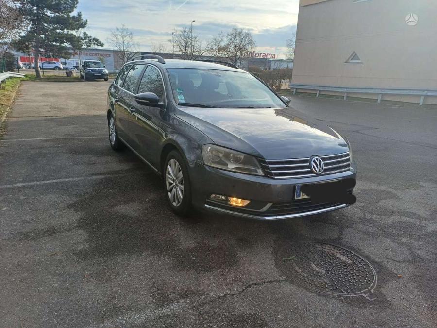 Pelēks Volkswagen Passat 2014 Tauragė, ar dzinēja tilpumu 1.60 L un nobraukumu 290 tūkst. km par 4800 €, foto 1 vietnē AUTOMOTO.COM.LV