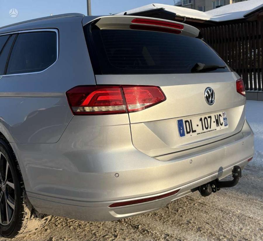 Pelēks Volkswagen Passat 2014 Kauņa, ar dzinēja tilpumu 1.97 L un nobraukumu 260 tūkst. km par 8400 €, foto 9 vietnē AUTOMOTO.COM.LV