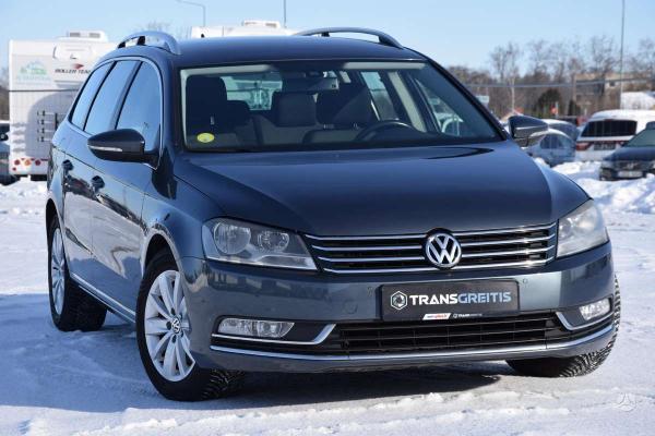 Grey Volkswagen Passat 2014 in Vilnius, with an engine capacity of 1.60 L and mileage of 325 thousand km for 5750 €, photo 1 on AUTOMOTO.COM.LV